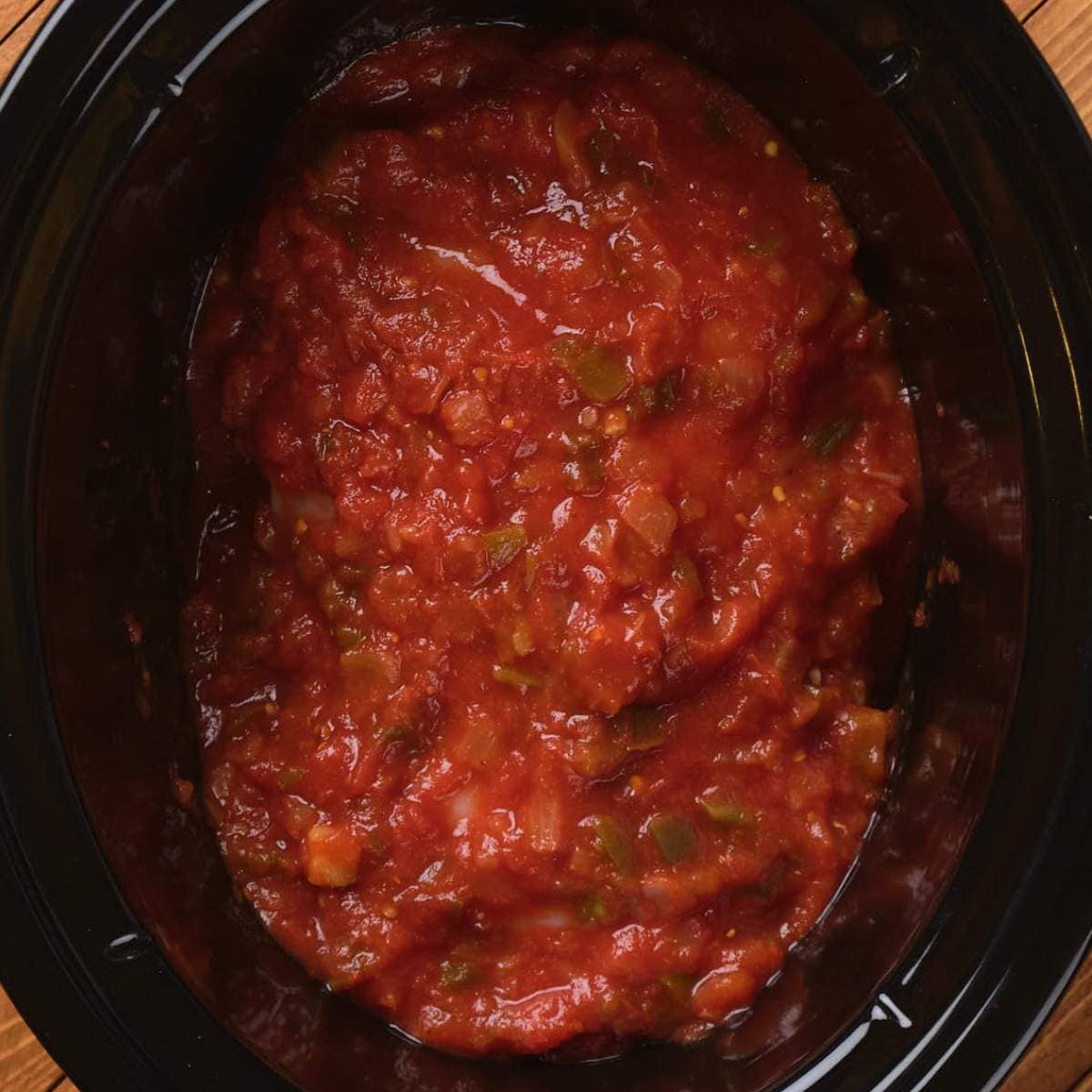 Slow Cooker Salsa Chicken Recipe for Meal prep