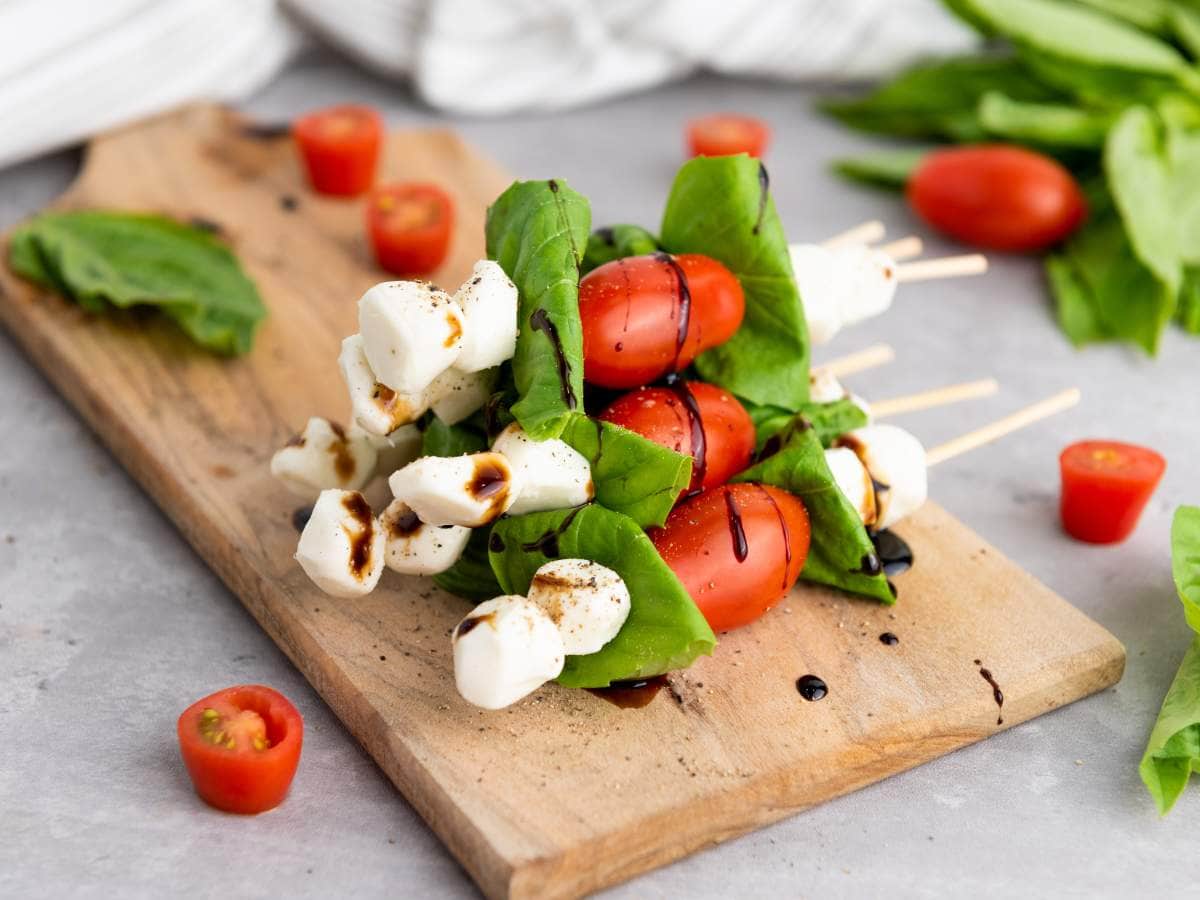 Mini Caprese Appetizer Bites Recipe
