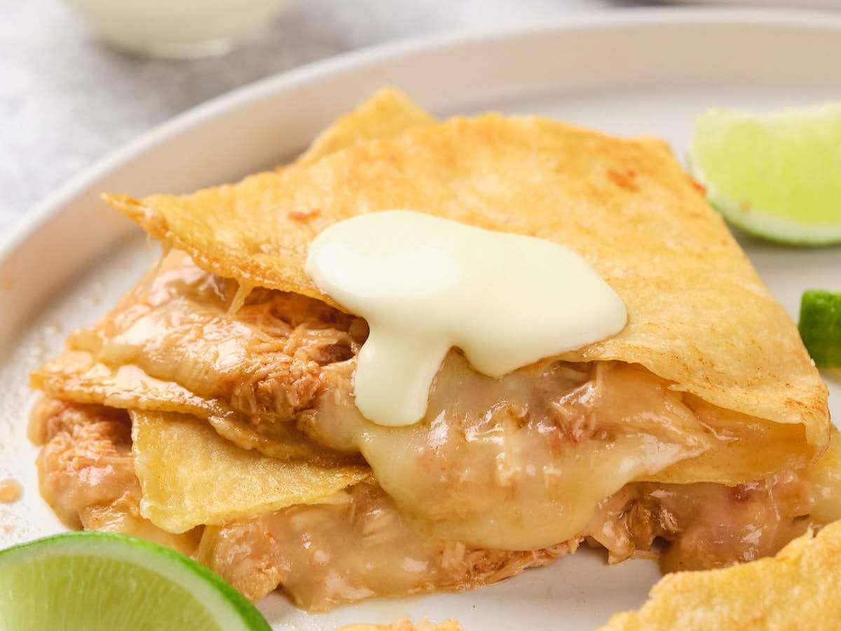 15-Minute Chicken Quesadillas Recipe
